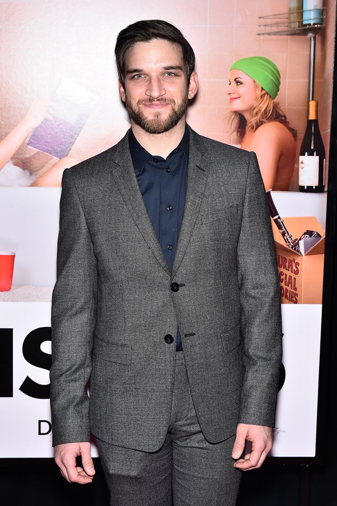 Evan Jonigkeit - Actor