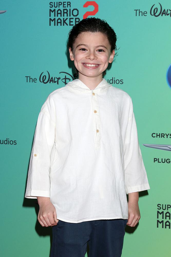 Raphael Alejandro - Actor