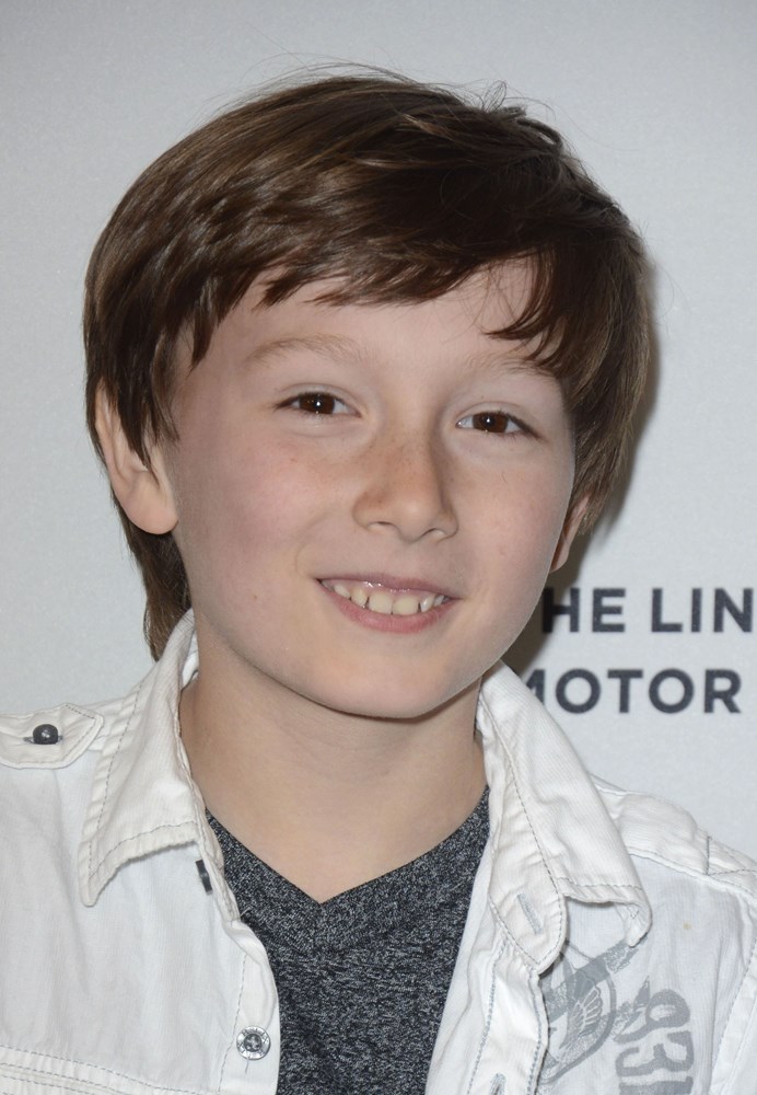 Skylar Gaertner - Actor
