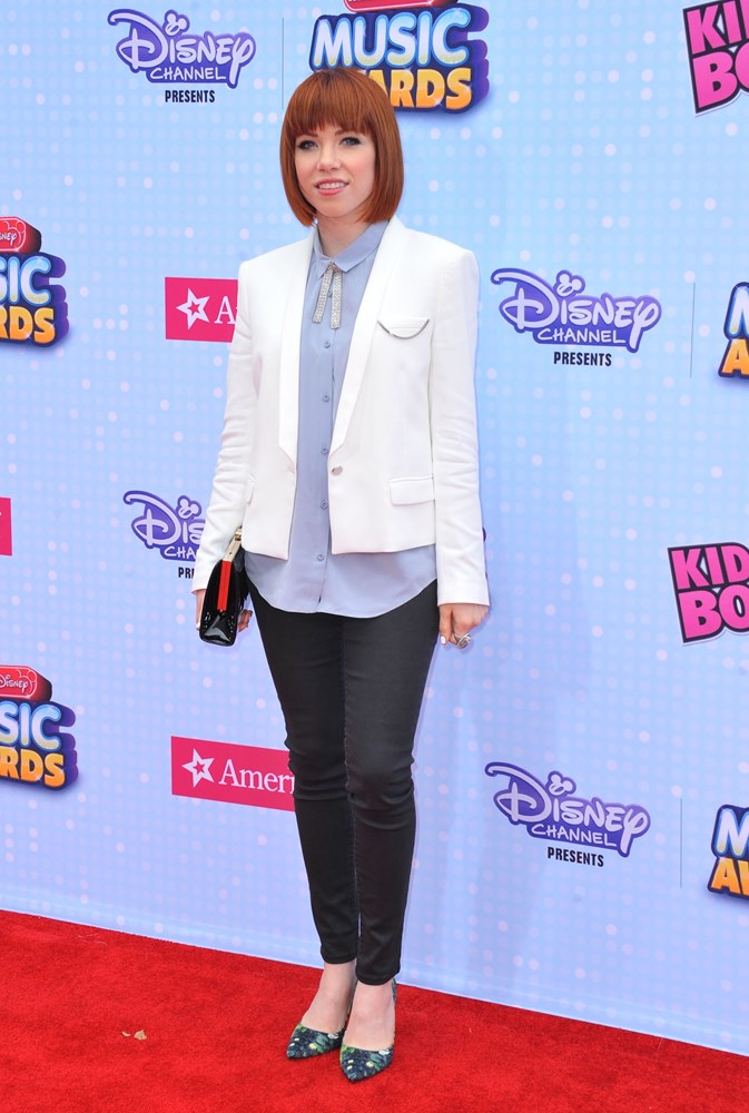 Carly Rae Jepsen - Singer, Songwriter