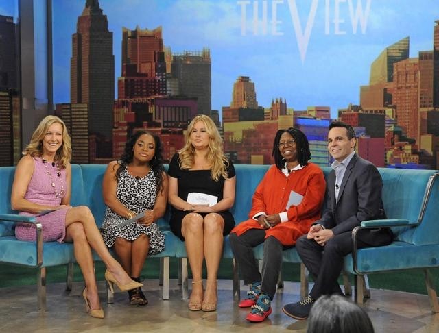 Lara Spencer - Anchor, Host