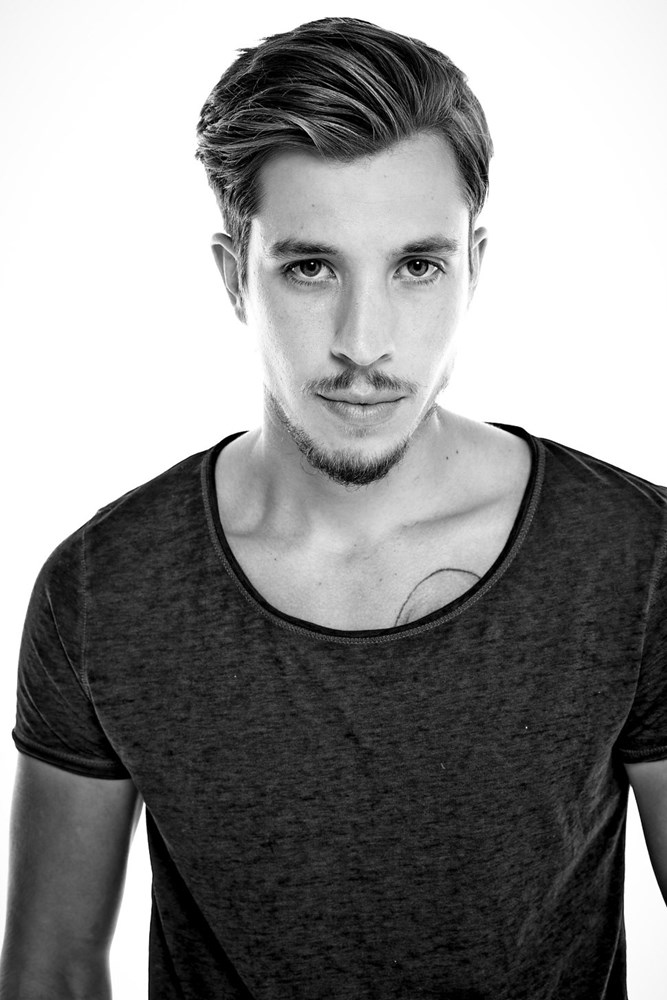 Beau Knapp - Actor