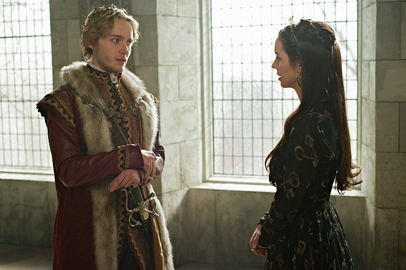 Toby Regbo - Actor