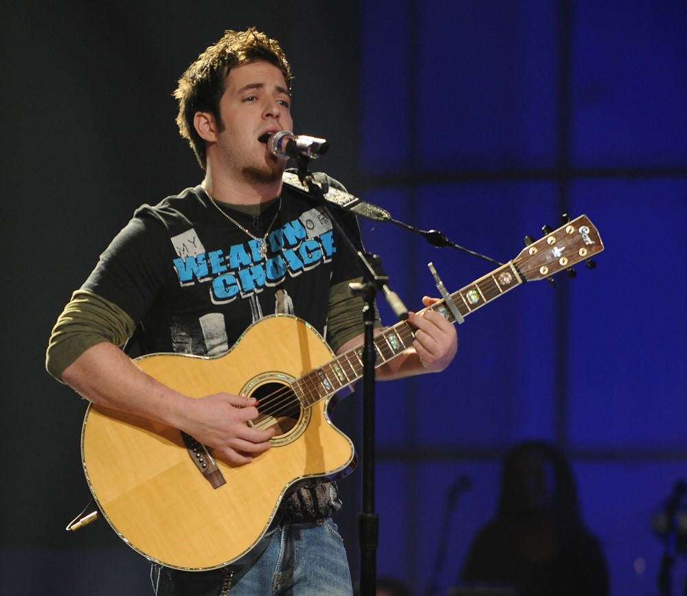 Lee DeWyze - Singer