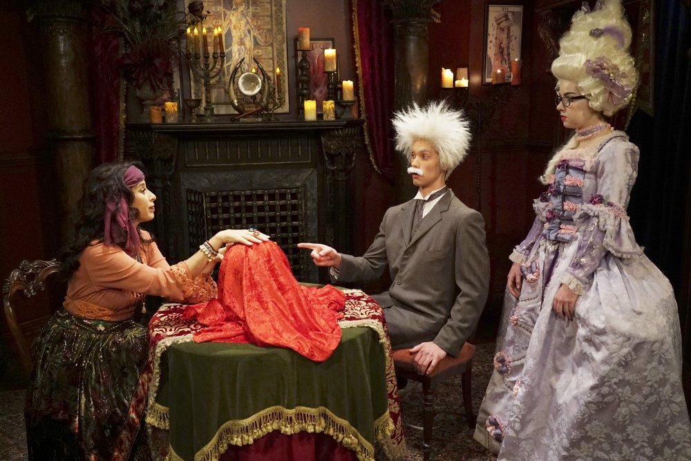 Maggie Wheeler - Actress