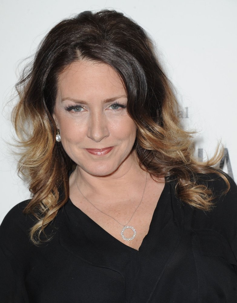 Joely Fisher - Actor, Singer