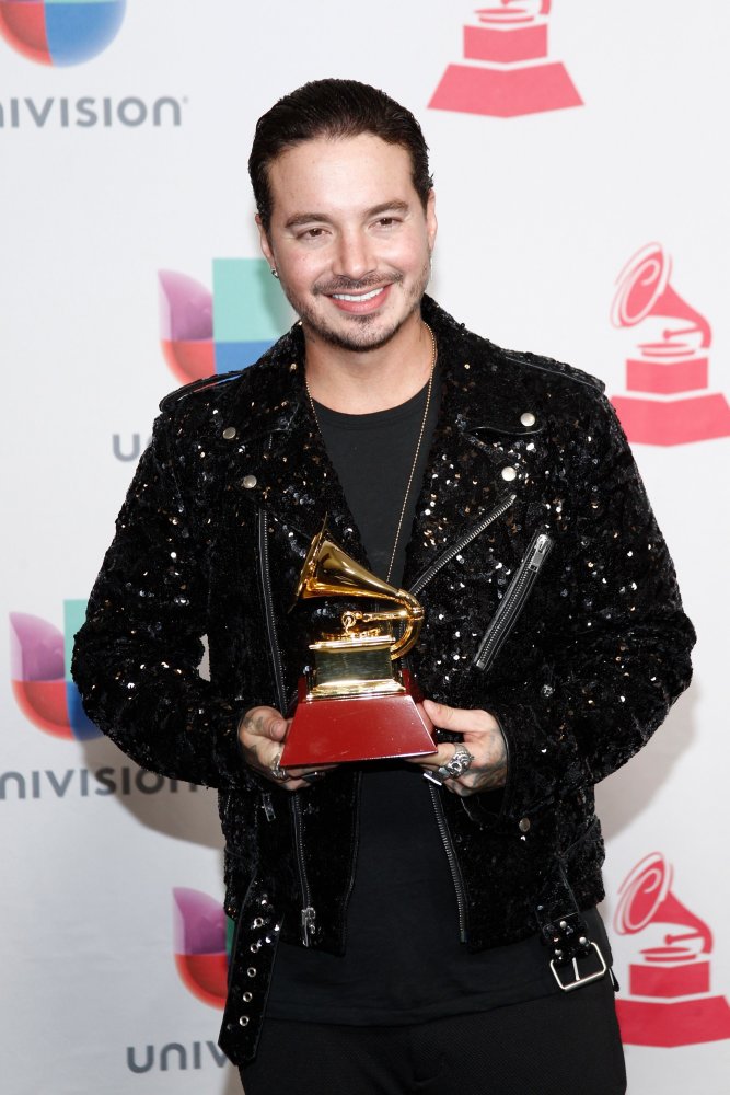 J Balvin - Singer