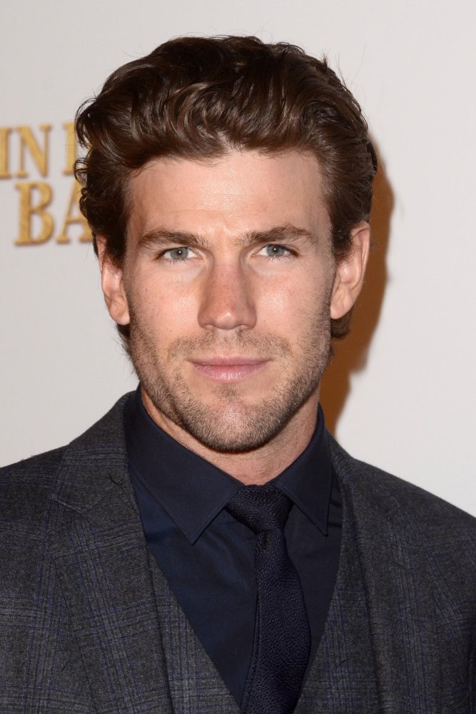 Austin Stowell - Actor