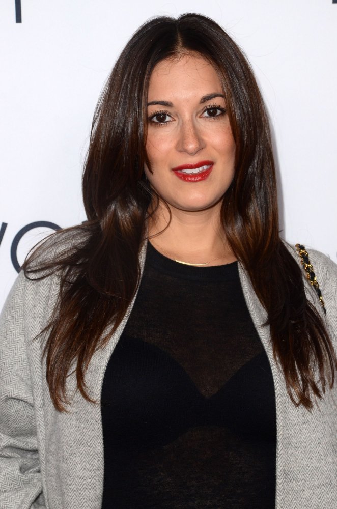 Angelique Cabral - Actress