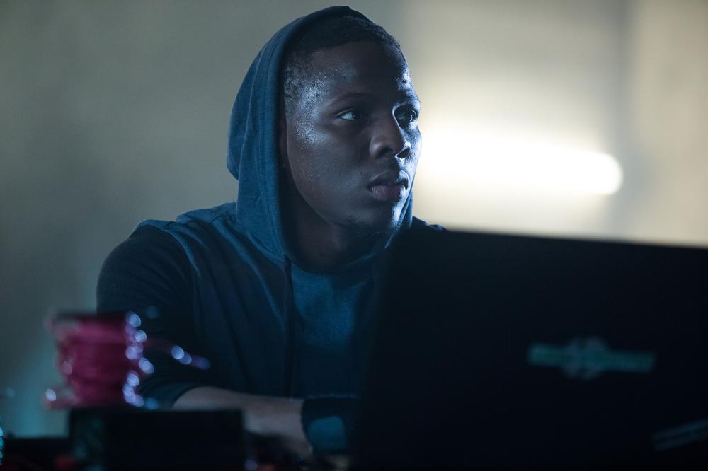 Mitchell Edwards - Actor