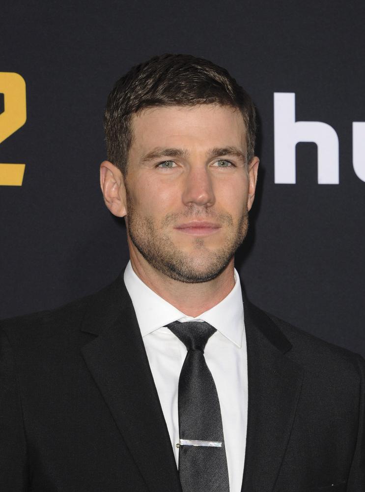 Austin Stowell - Actor