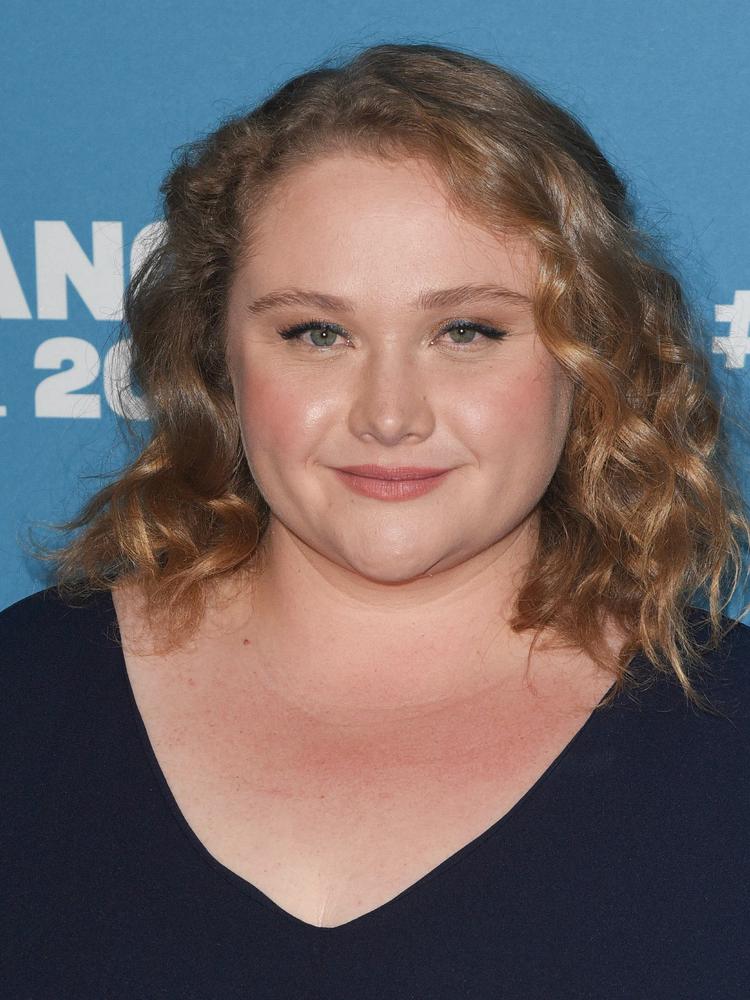 Danielle Macdonald - Actress