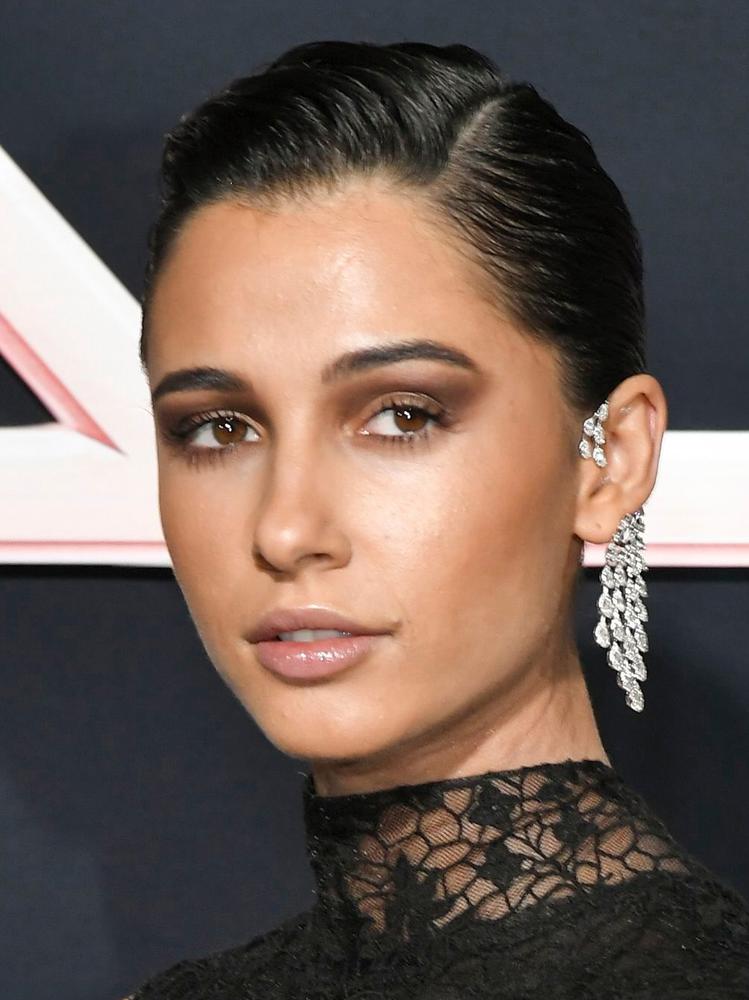 Naomi Scott - Actress, Singer