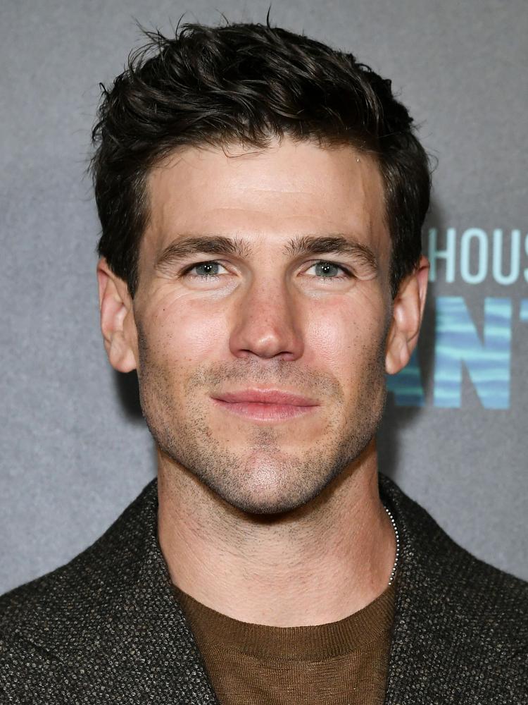 Austin Stowell - Actor