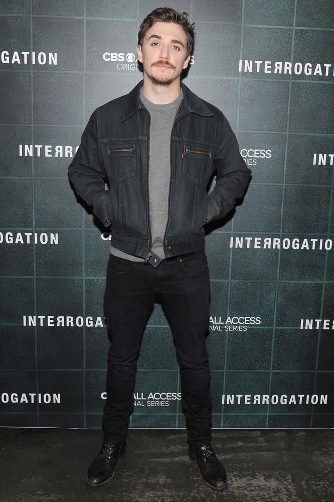 Kyle Gallner - Actor