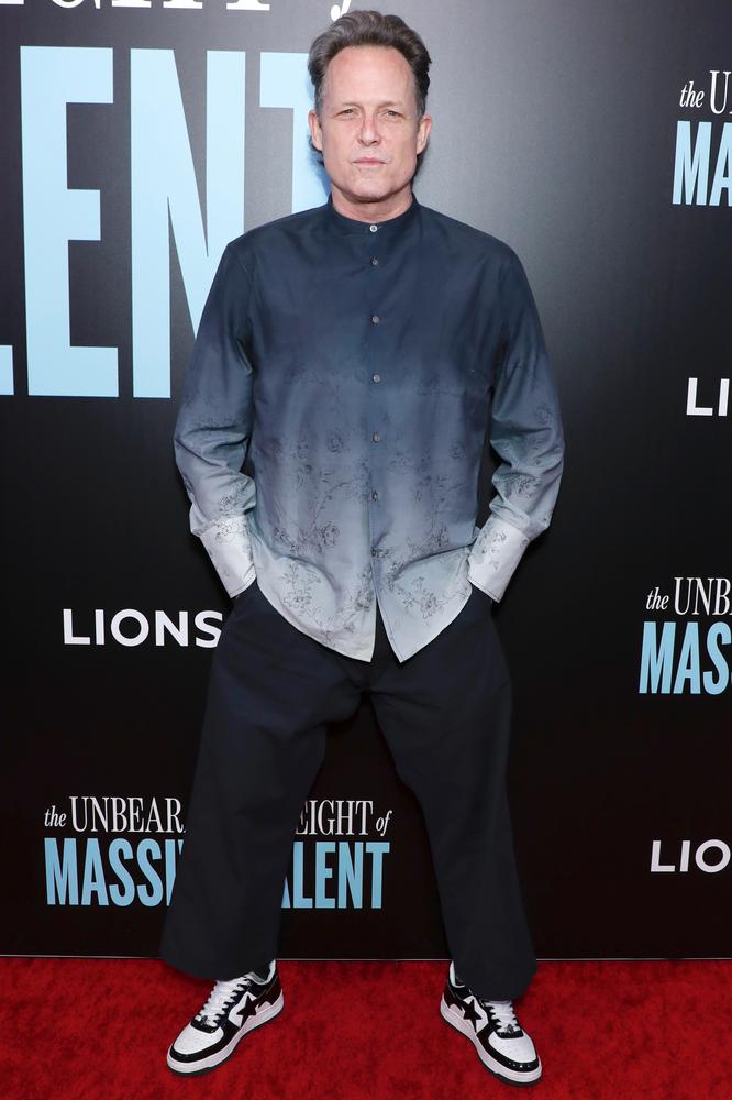 Dean Winters - Actor