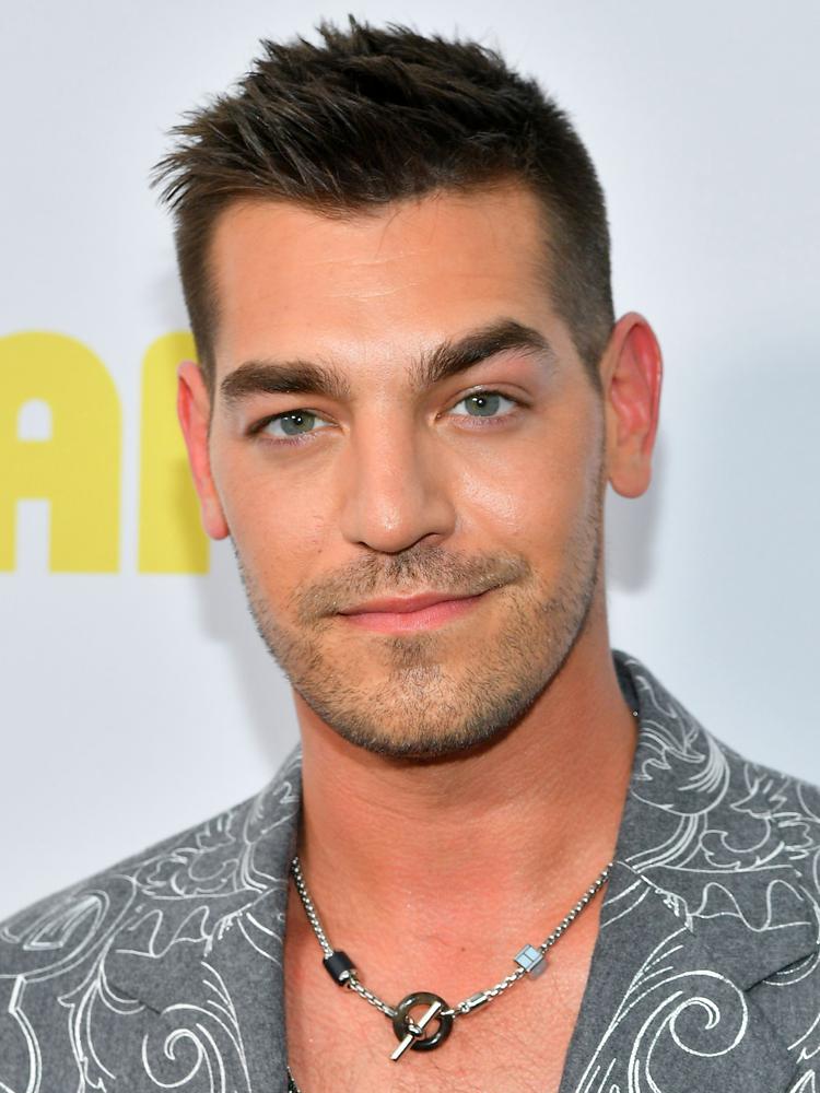 Matt Rogers - Comedian, Actor, Writer, Podcaster, Host