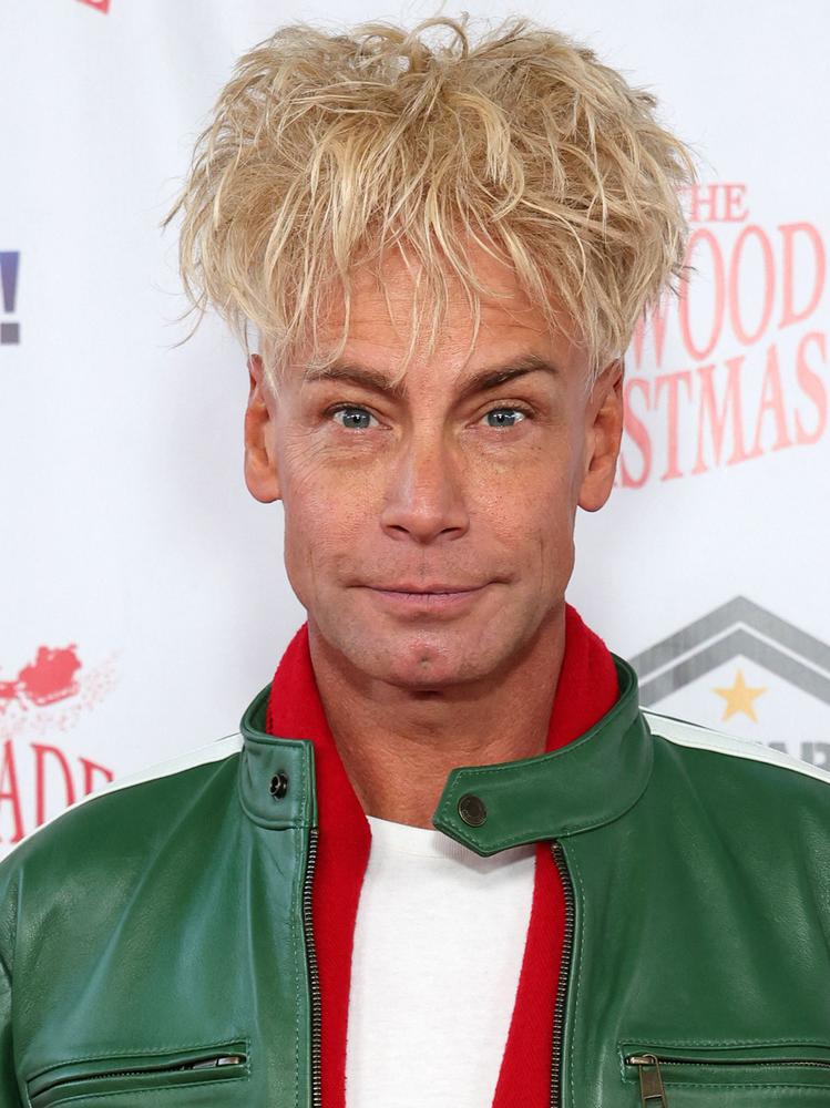 Murray SawChuck - Magician, Comedian, Actor