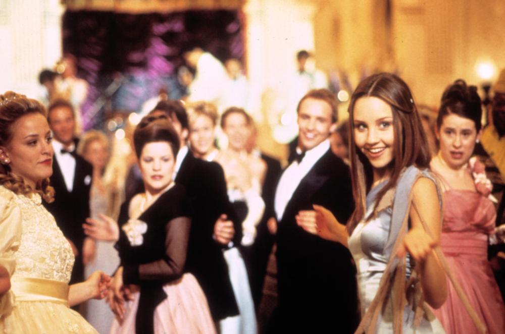 Amanda Bynes - Actress, Fashion Designer, Singer