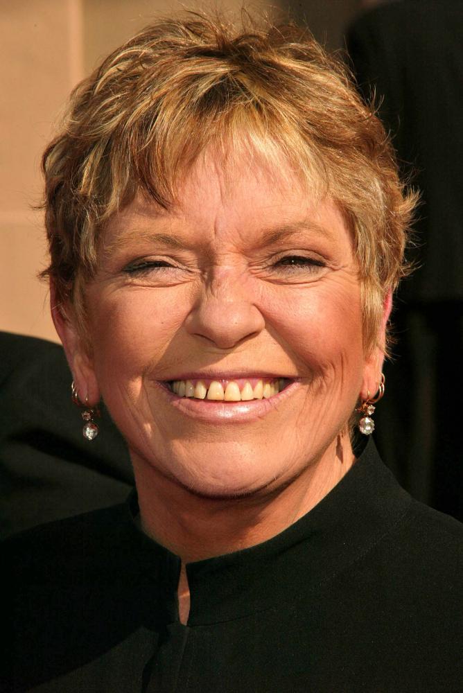 Linda Ellerbee - Journalist, Producer, Host, Anchor