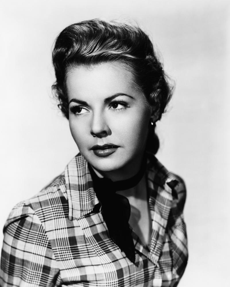 Linda Prescott's Instagram, Twitter & Facebook on IDCrawl