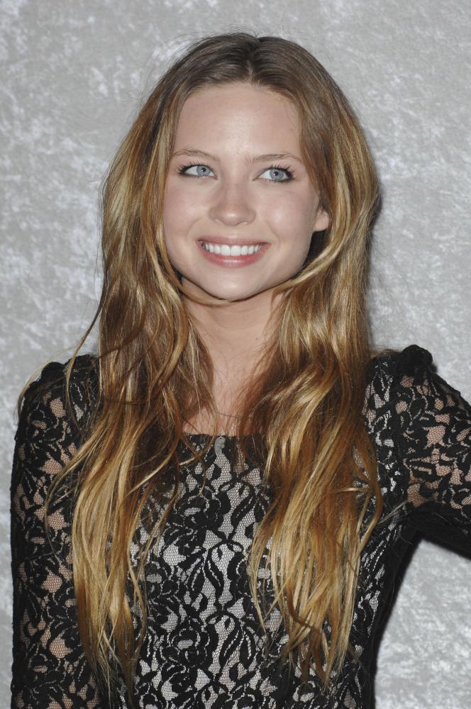 Daveigh Chase Movies And Tv Shows 60 Photos Moonagedaydream film