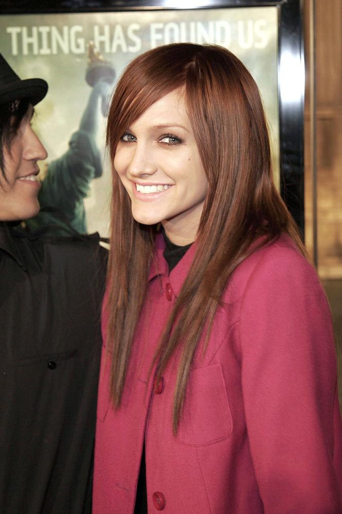 Ashlee Simpson - Singer, Personality