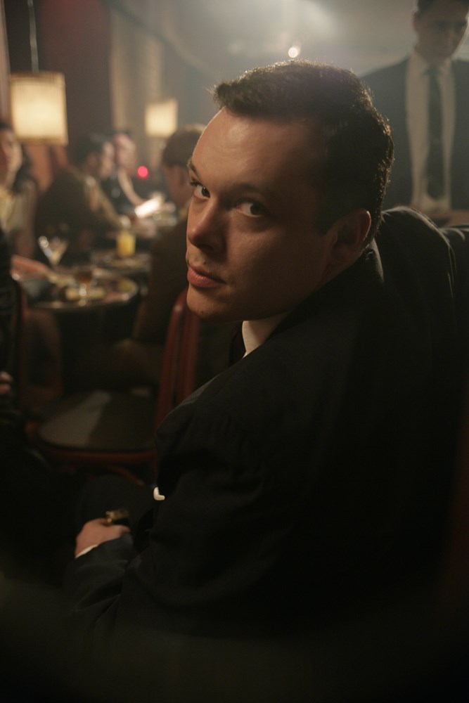 Michael Gladis - Actor