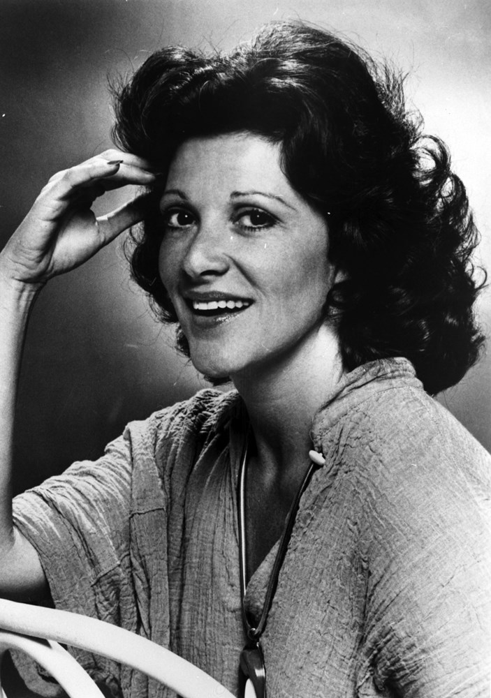 Linda Lavin - Actress, Singer
