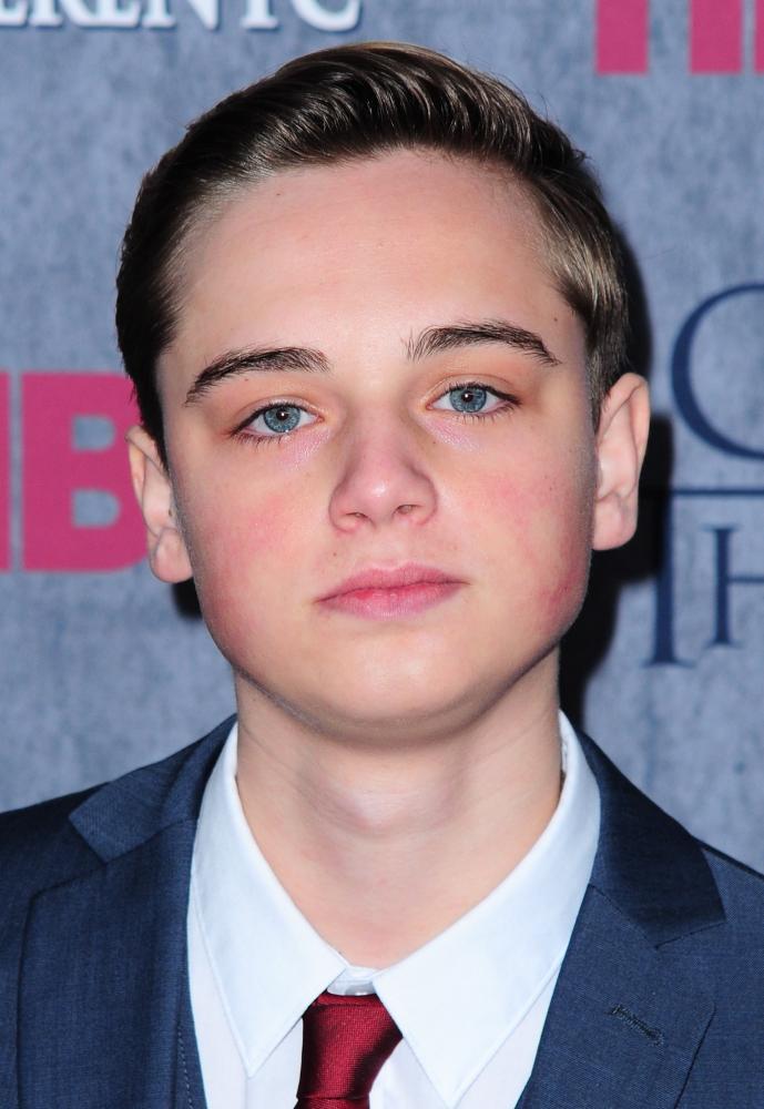 Dean-Charles Chapman - Actor