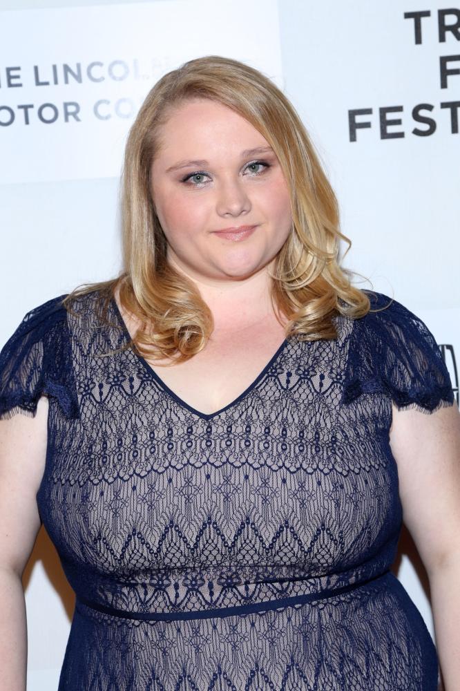 Danielle Macdonald - Actress