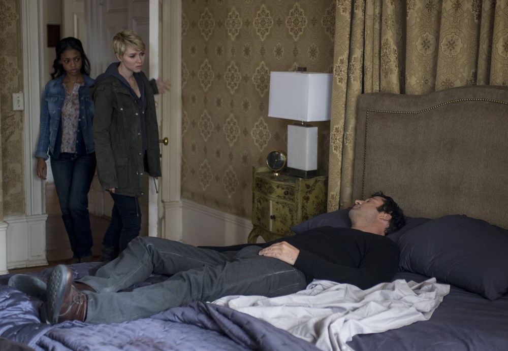 Valorie Curry - Actress