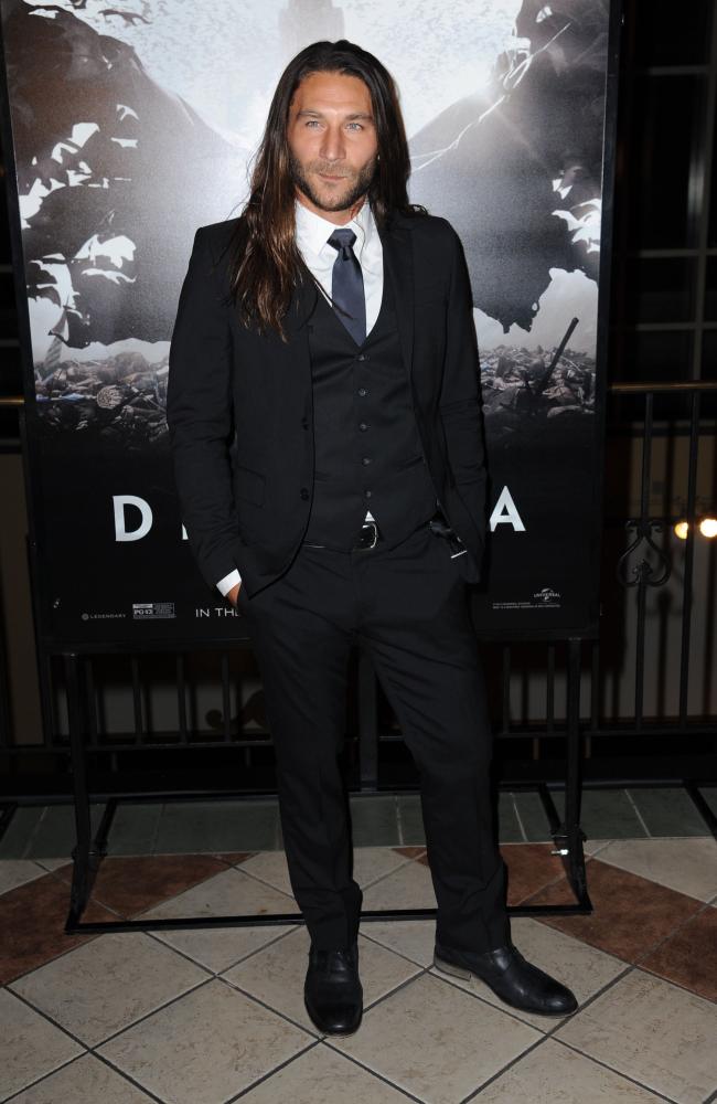 Zach McGowan - Actor